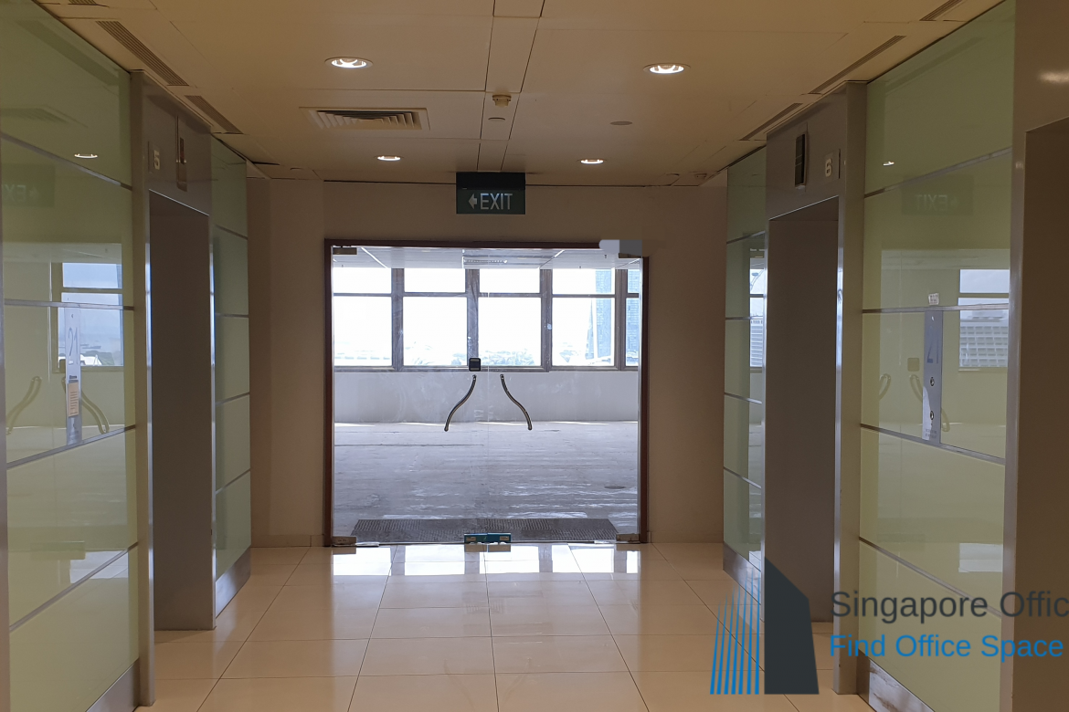 Office Space near MRT With Lobby Frontage and Panoramic MBS and Sea ...
