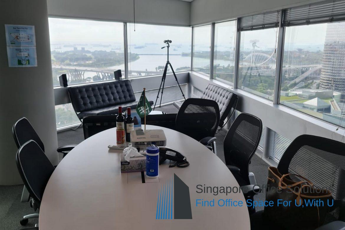 Gateway - Nicely Fitted Office at Bugis - Singapore Office Rental