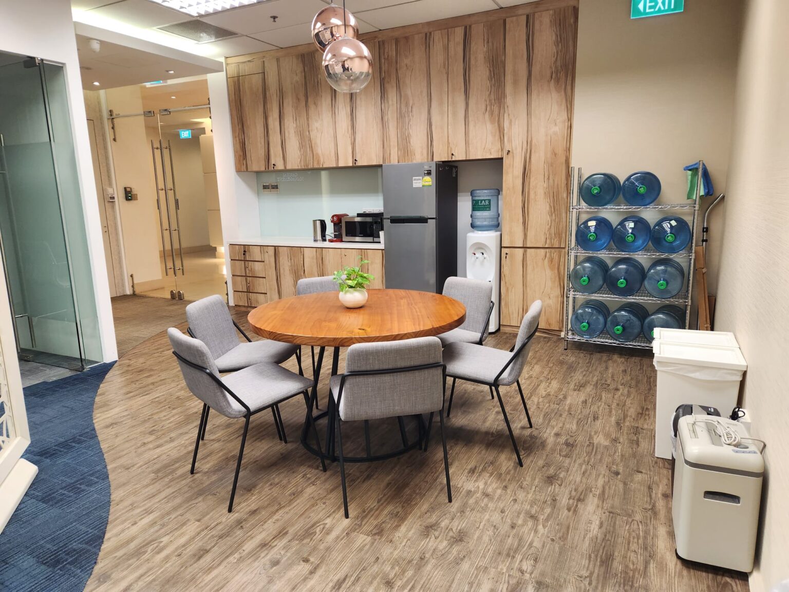 Nicely Fitted Office at Robinson Area With Lobby Frontage and Good ...